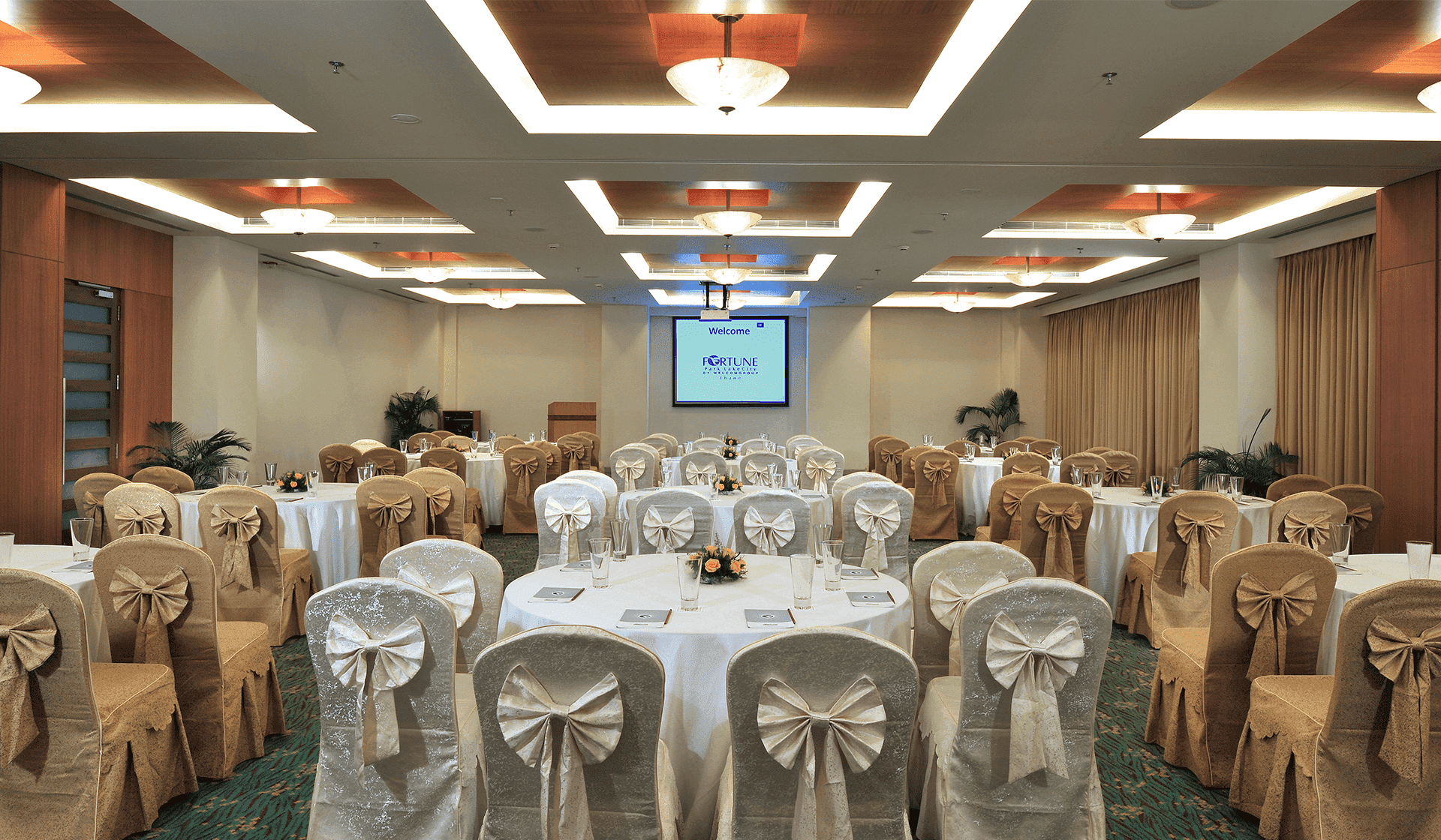 Business Hotel in Thane – Fortune Park LakeCity, Thane